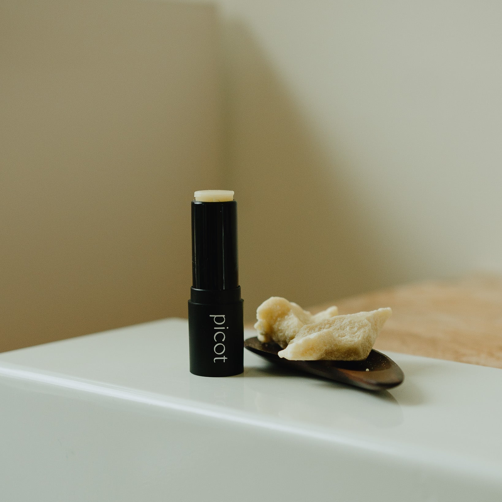 The Lip Balm | Menthol & Matte – Picot